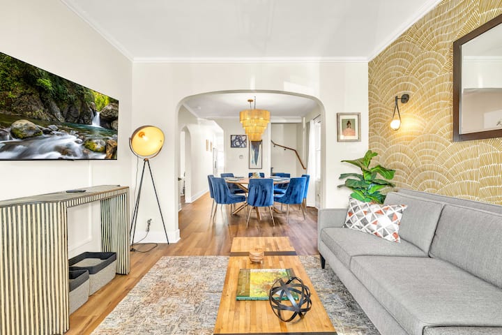 4 Minutes To Chicago Train~ Pets Ok~ Coffee Bar - Elmhurst, IL