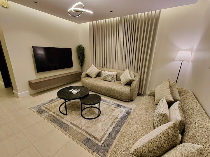Comfortable & Spacious 1br Suite | Near Corniche - Dammam