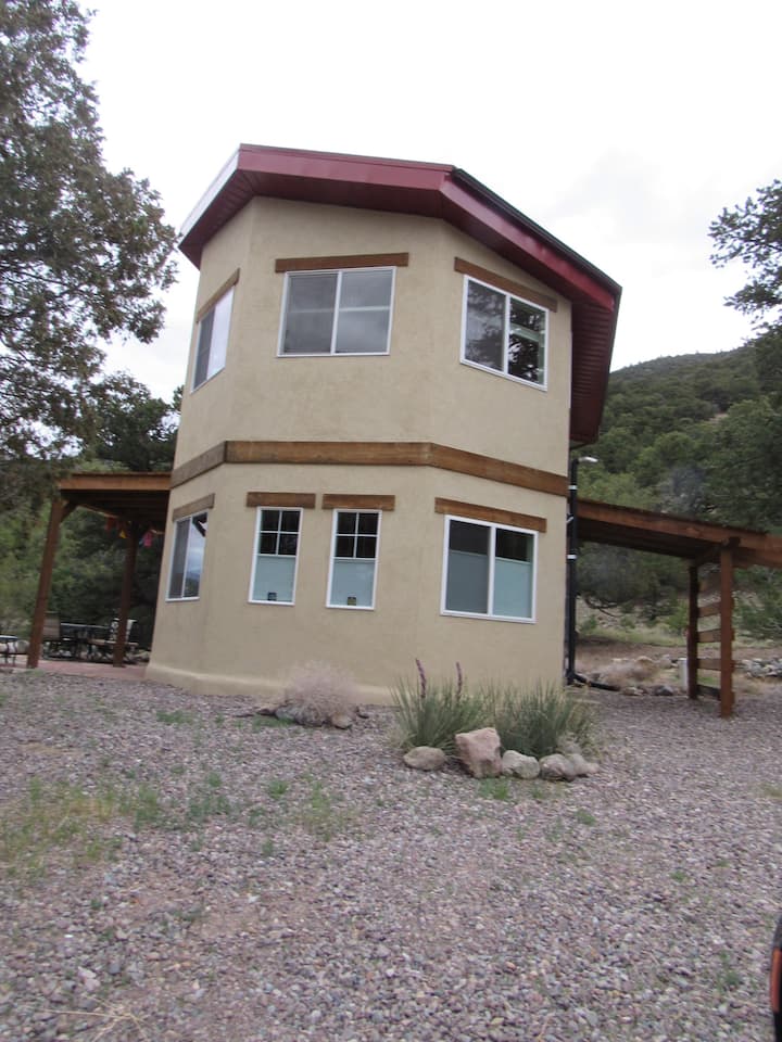 Serenity Mountain Home A Yoga & Stargazing Retreat - Crestone, CO