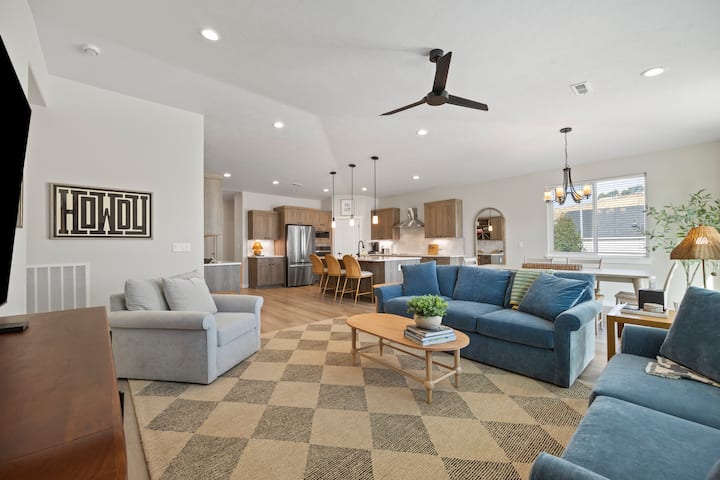 Modern 3br W/garage - Minutes To Southridge - Kennewick, WA