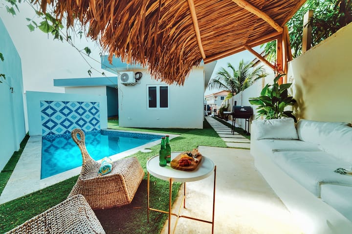 2-br Stay With Private Pool Near Airport - Aruba