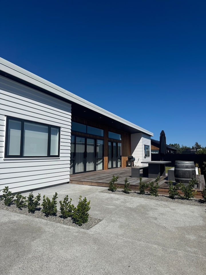 Fifty Two Burgundy - Martinborough