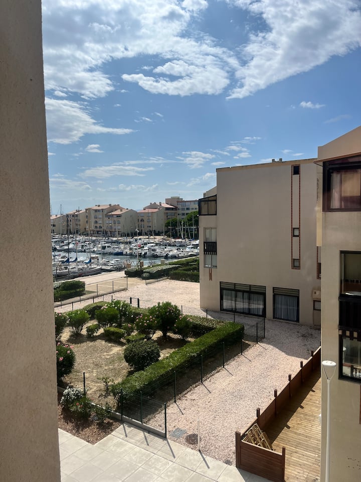 4/6 Pers Au Coeur Du Port
Rénové-clim-vue-parking - Leucate