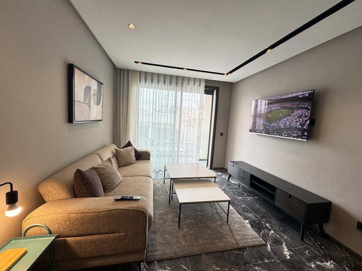 ÉLégant Studio Neuf & Sécurisé A 3 Km Stade Foot - カサブランカ