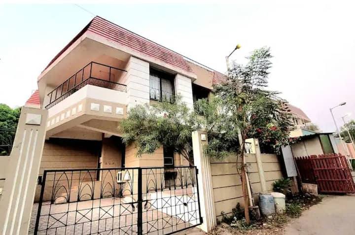 4.5 Bhk House In Aundh/ Baner - Pune (India)