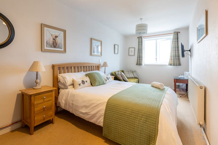 Hawk And Buckle Inn
King Room With Whirlpool Bath - Abergele