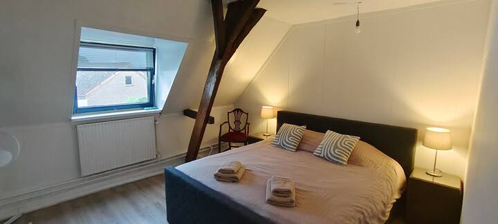 Tweepersoons Kamer Met Heerlijke Boxspring - Borculo