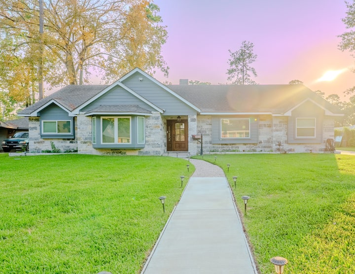 Spacious 4br Family Retreat| Dickinson, Tx - Kemah, TX