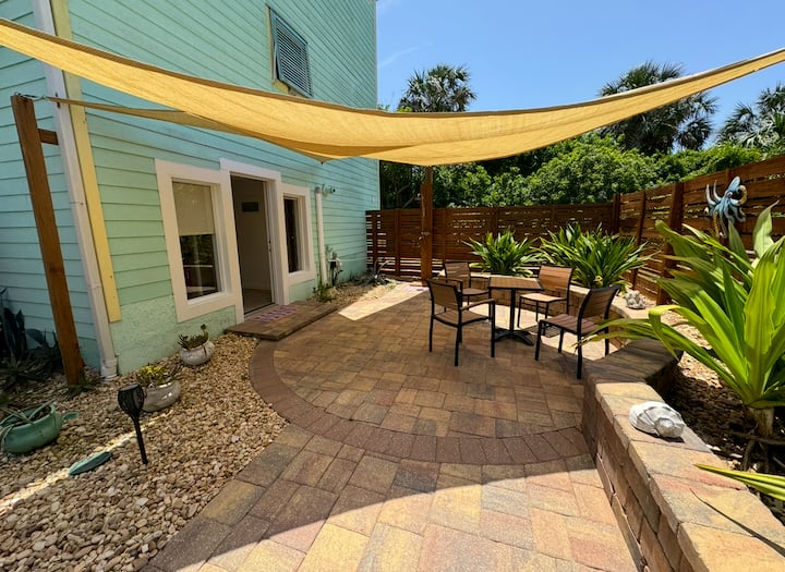 Charming 1 Br Retreat In Vilano - Vilano Beach, FL