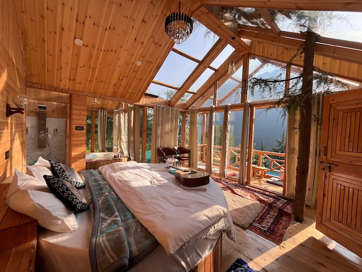 The Hikers Dream Jacuzzi Tree House With Breakfast - Jibhi