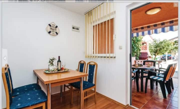 Apartman Za 4 Osobe 100m Do Mora - Nin