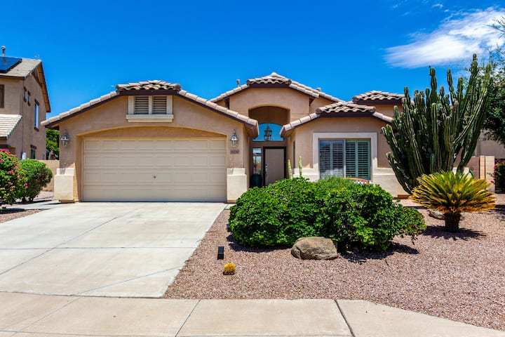 Gorgeous Goodyear Guest Retreat - Goodyear