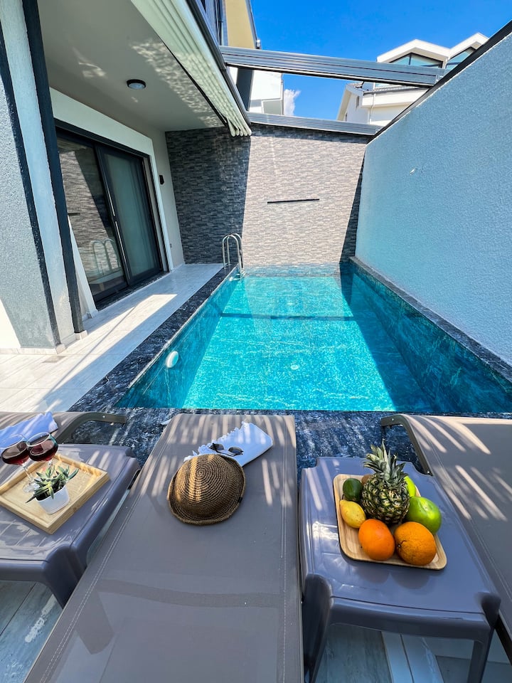 Isıtmalı Havuz,sauna,
Hamam,jakuzi Keyfi Hygge’de - Fethiye