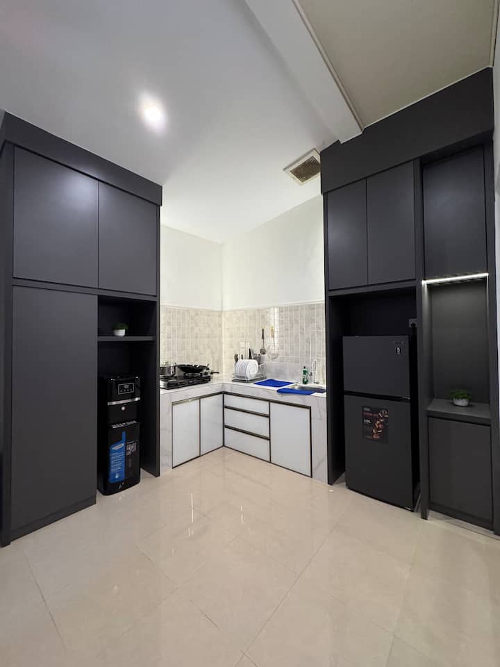 Monde Residence Block L Number 8 - Batam