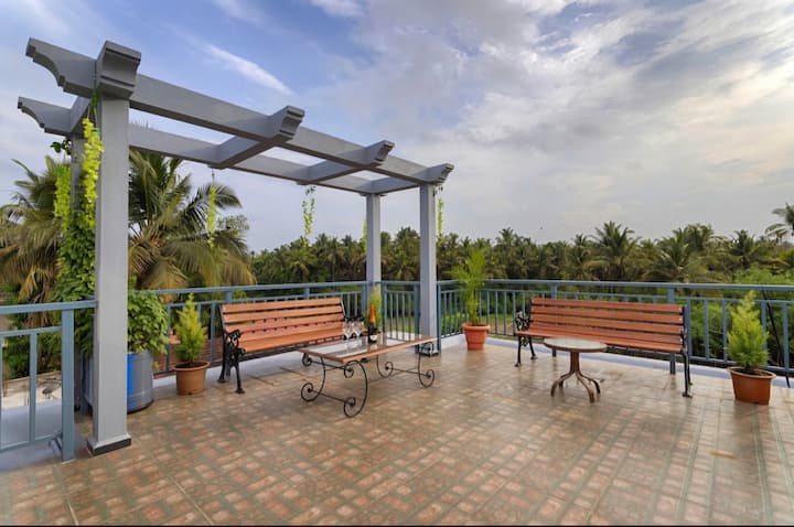 4bhk Beach Side Villa W/pool(v1) @Ritzpalazzogoa - Goa