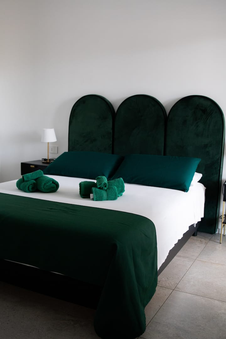 Suite 4 Con Terrazzo E Piscina In Centro Cittá - Bari