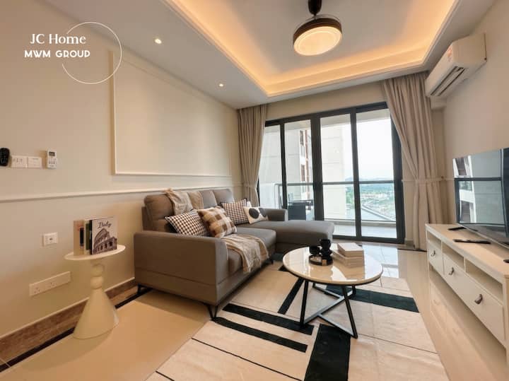 Woodlands & Oceanview Staycation Jb | Walks To Ciq - Yishun