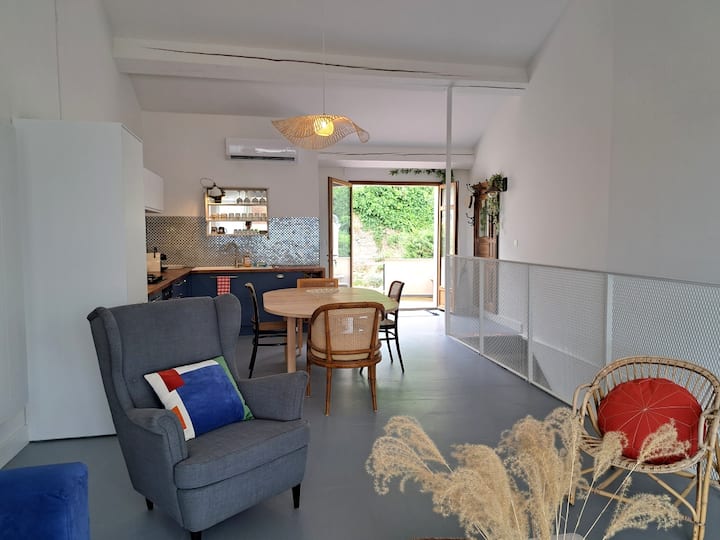 Maison De Village
4 Personnes - Valensole