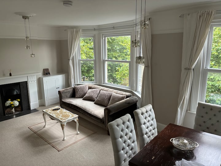 Large 3 Bed Victorian Aptmnt Wth Fst Wifi 350mbps - Tunbridge Wells