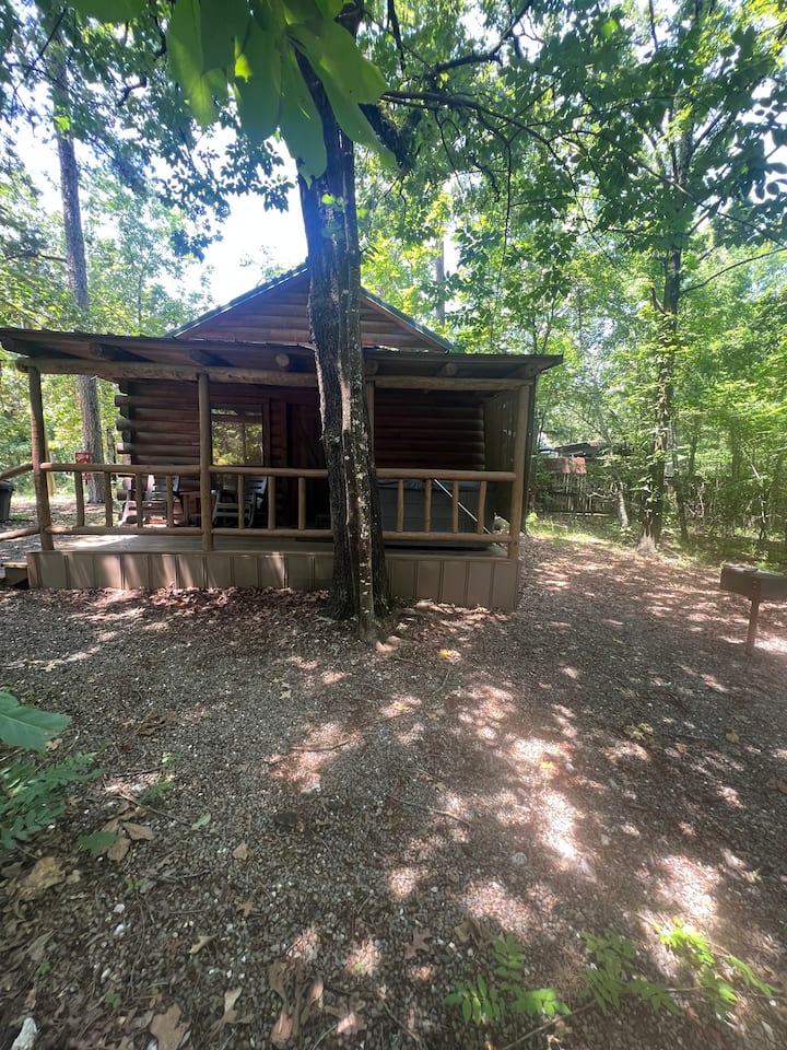 Wilderness Den - Hochatown, OK