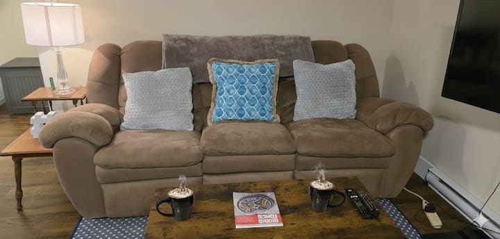 New Retreat| Near Hospital & Mun | Quiet - Saint John's