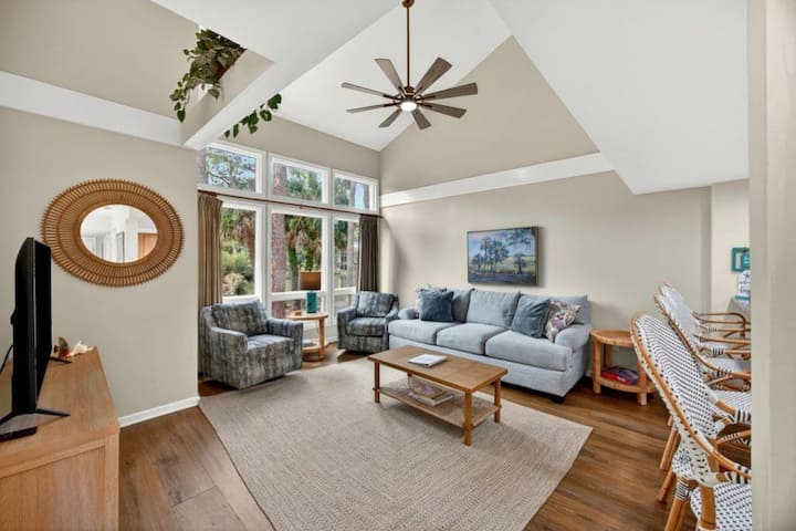 Salty Egret-access To 3pools, Hot Tub, Pickleball! - Edisto Beach, SC