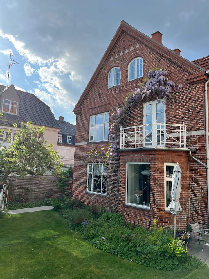Charming Home Close To The Beach And Inner City - Copenhagen