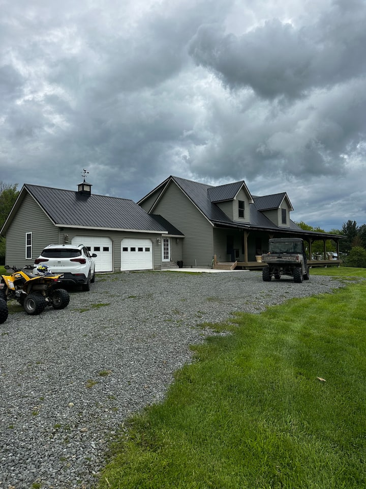 Scenic Retreat Near The Finger Lakes - Hammondsport, NY