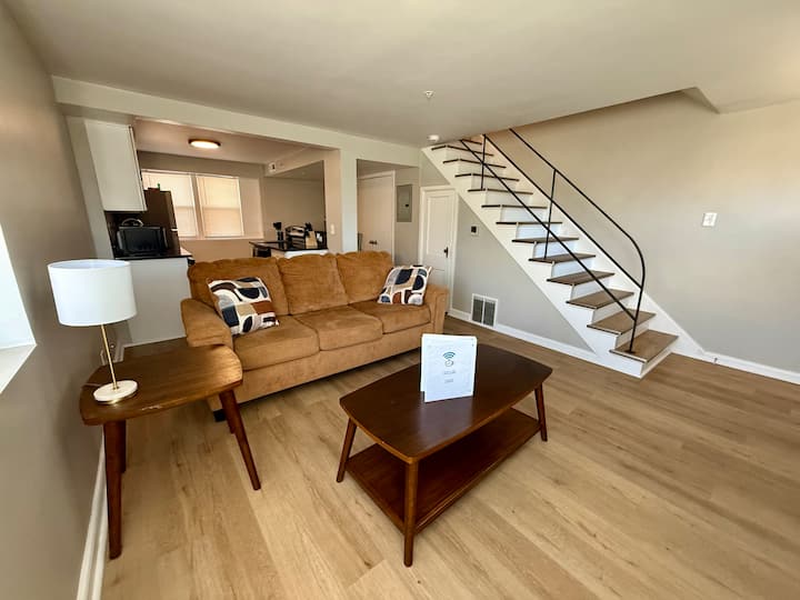 The Ponderosa At Davenport Dwellings - Omaha, NE