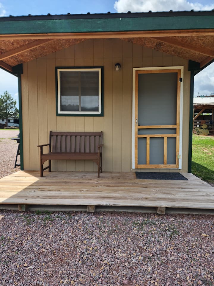 Rustic Camping Cabin - Hot Springs, SD