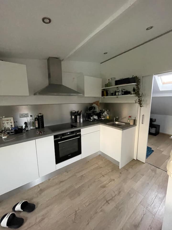 Chambre, Liège, (Ardente) - Liège