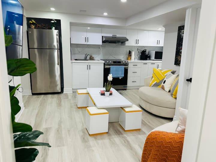 2br Private Suite | 20 Min To World Cup | Pets Ok - Toronto