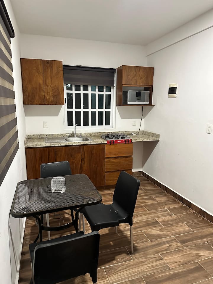 Depto. 4 Privado, Completo, Céntrico Y Cómodo - Holbox