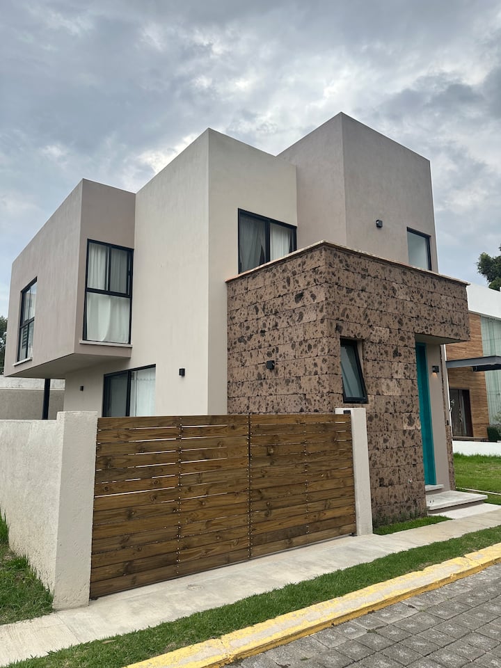 Acogedora Casa, Cholula Y Aeropuerto - Tlaxcala