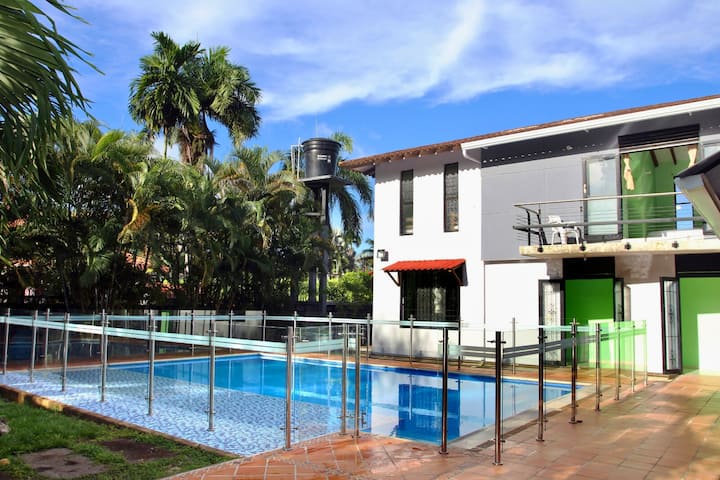 Casa Quinta En Villavicencio Con Piscina - Villavicencio