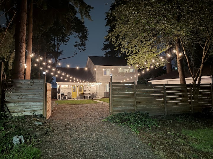 Nw Lodge: Clean, Cozy, Authentic Pnw W/big Yard - Seattle, WA