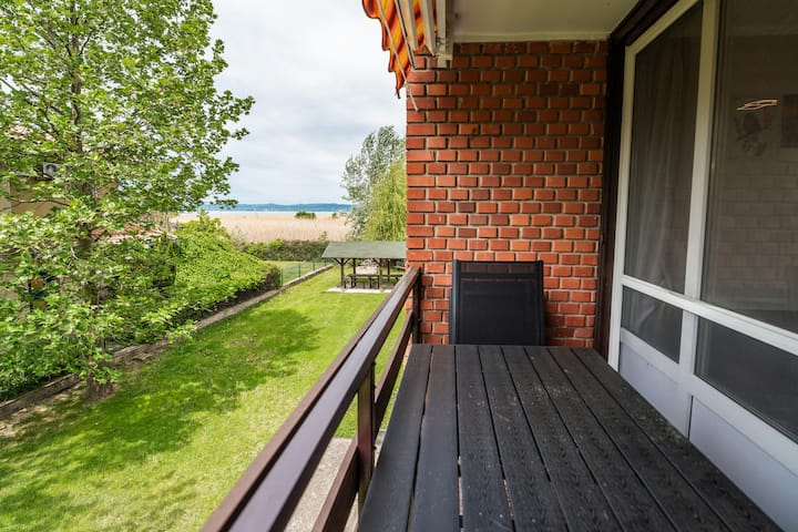 Panoráma Apartman Zamárdi, Kilátás A Tóra | Terasz - Zamárdi