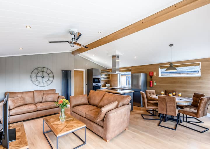 Loxley Lodge - Stratford-upon-Avon