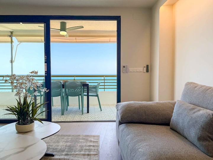 Modern Sea Front Penthouse, Near The City - Alicante