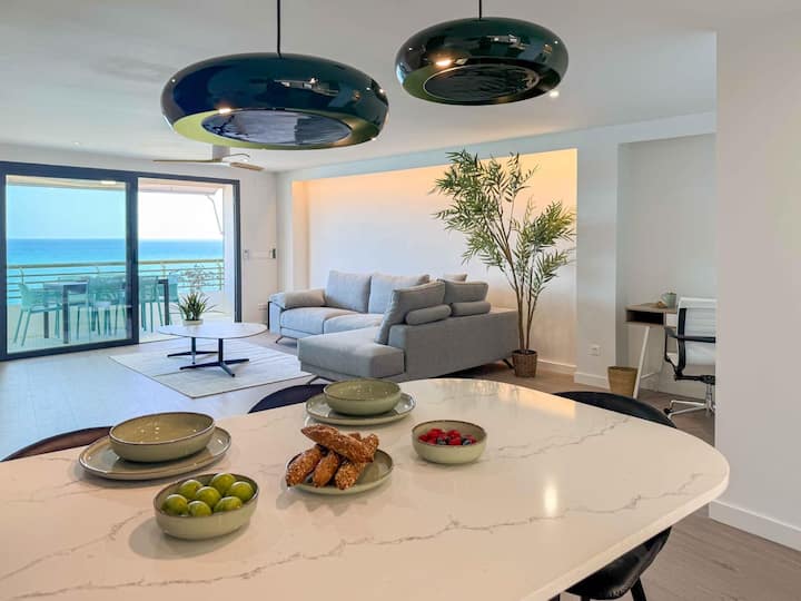Modern Sea Front Penthouse, Near The City - Alicante