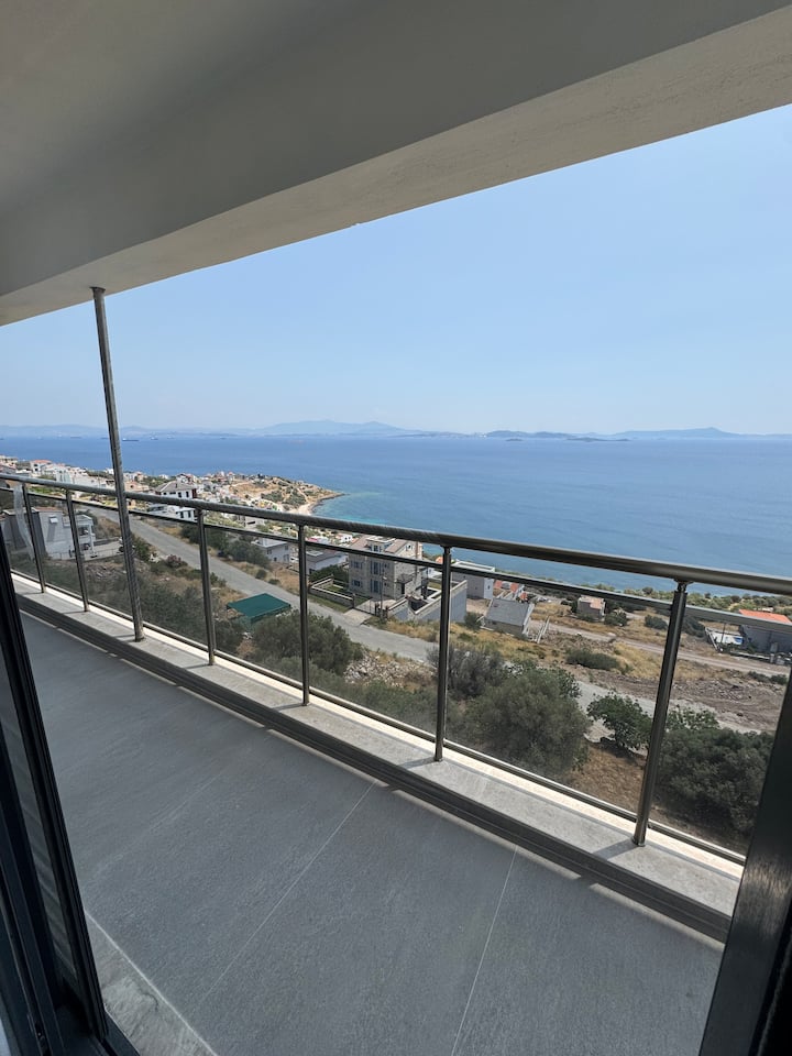 Defne’s House / ÇAndarlı Deniz Manzaralı Daire 2 - Aliağa