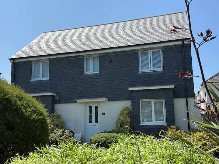 Oxley Vale - Newquay