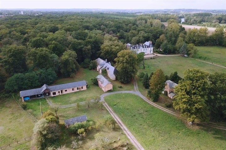 Château De Luxe En Vallée Du Loir - Durtal