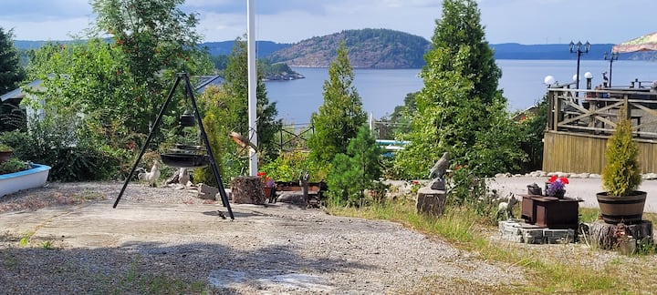 Mysig Stuga Med Havsutsikt - Uddevalla
