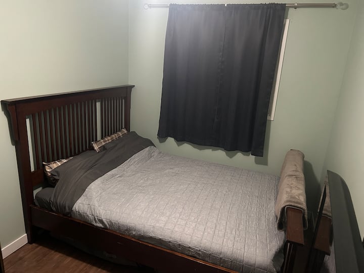 Single Private Room, Queen Bed-tv - Red Deer