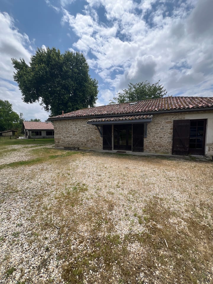 Maison Au Calme Dans 15 Hectares - Bazas