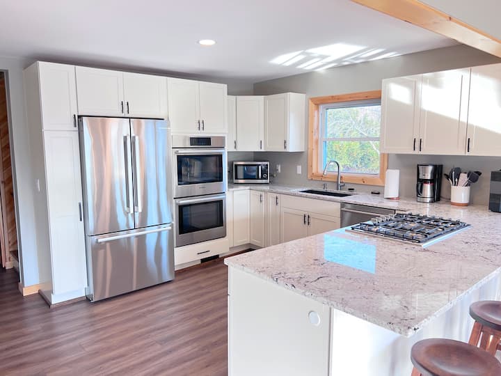 6 Bed Home Dt Alanson|sleeps 12 - Indian River, MI