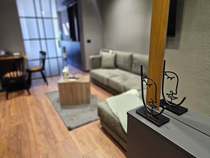 Amafiore Apartment - Tirana