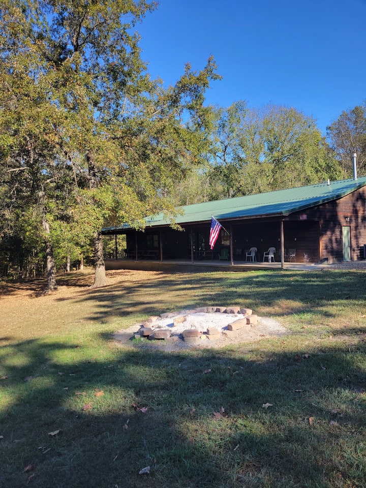 Meramec Scenic View Lodge - Onondaga Cave State Park, Leasburg