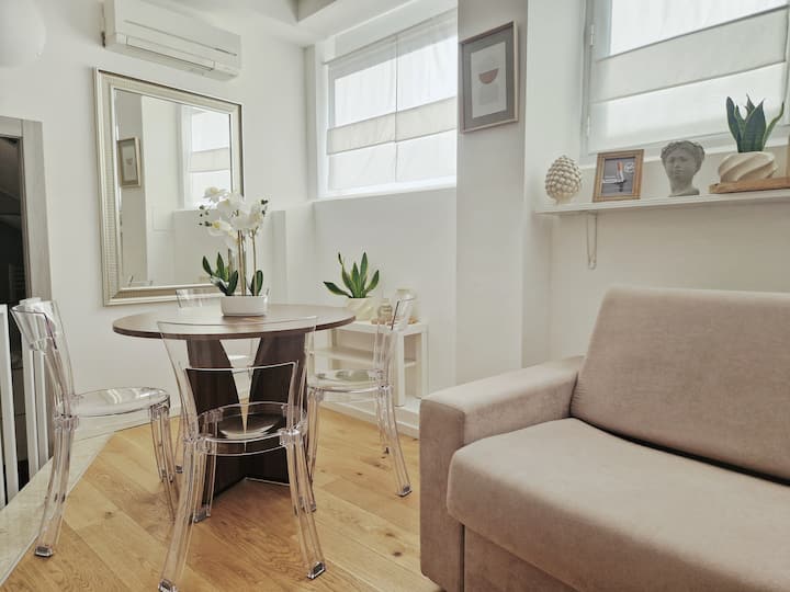 Casa Siusi - Luminoso Bilocale Metro M2 Udine - Milan